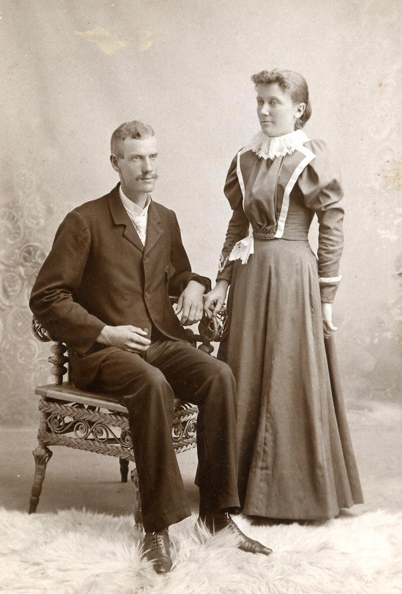 Rundle Family Photo Album, Humbird, Mentor Twp., Clark Co., Wisconsin4